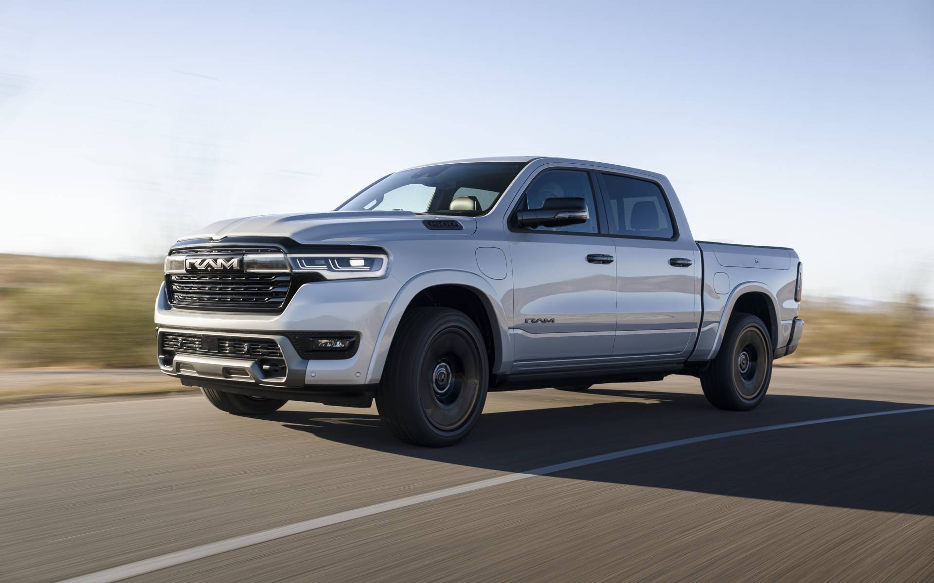 En Photos Voici Comment Fonctionne Le Ram 1500 Ramcharger 2026 Le