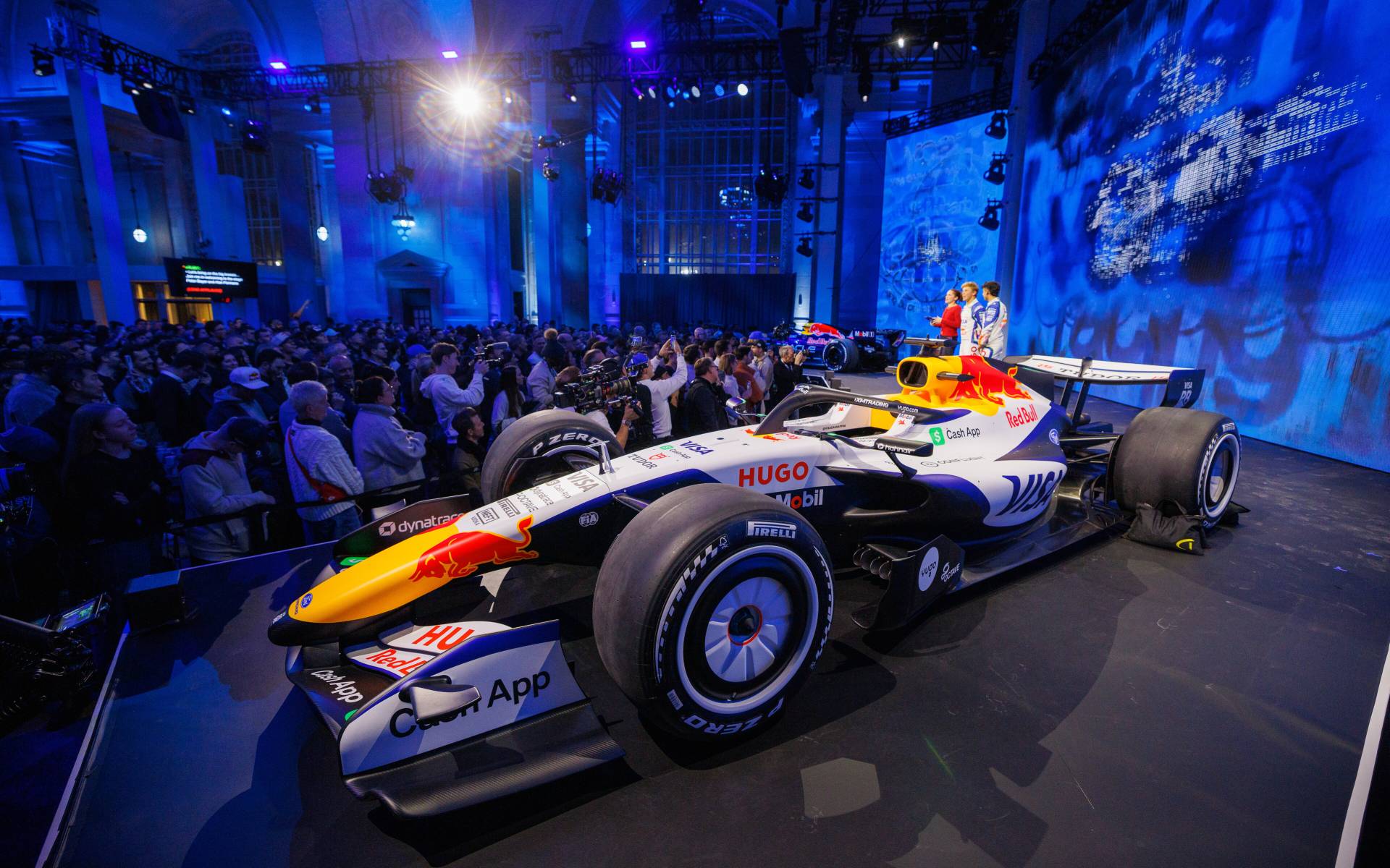 Formule 1 : Ford et Red Bull dévoilent images et détails concernant les ...