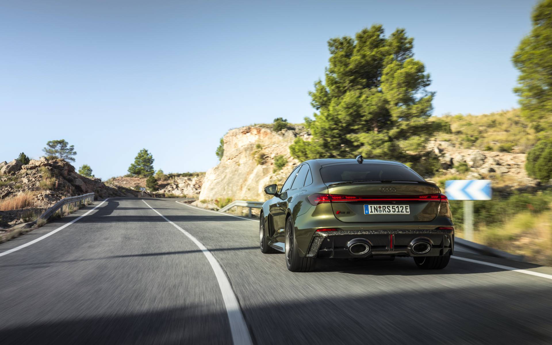 Audi dévoile sa nouvelle RS 5 et elle est hybride rechargeable! - 1/33