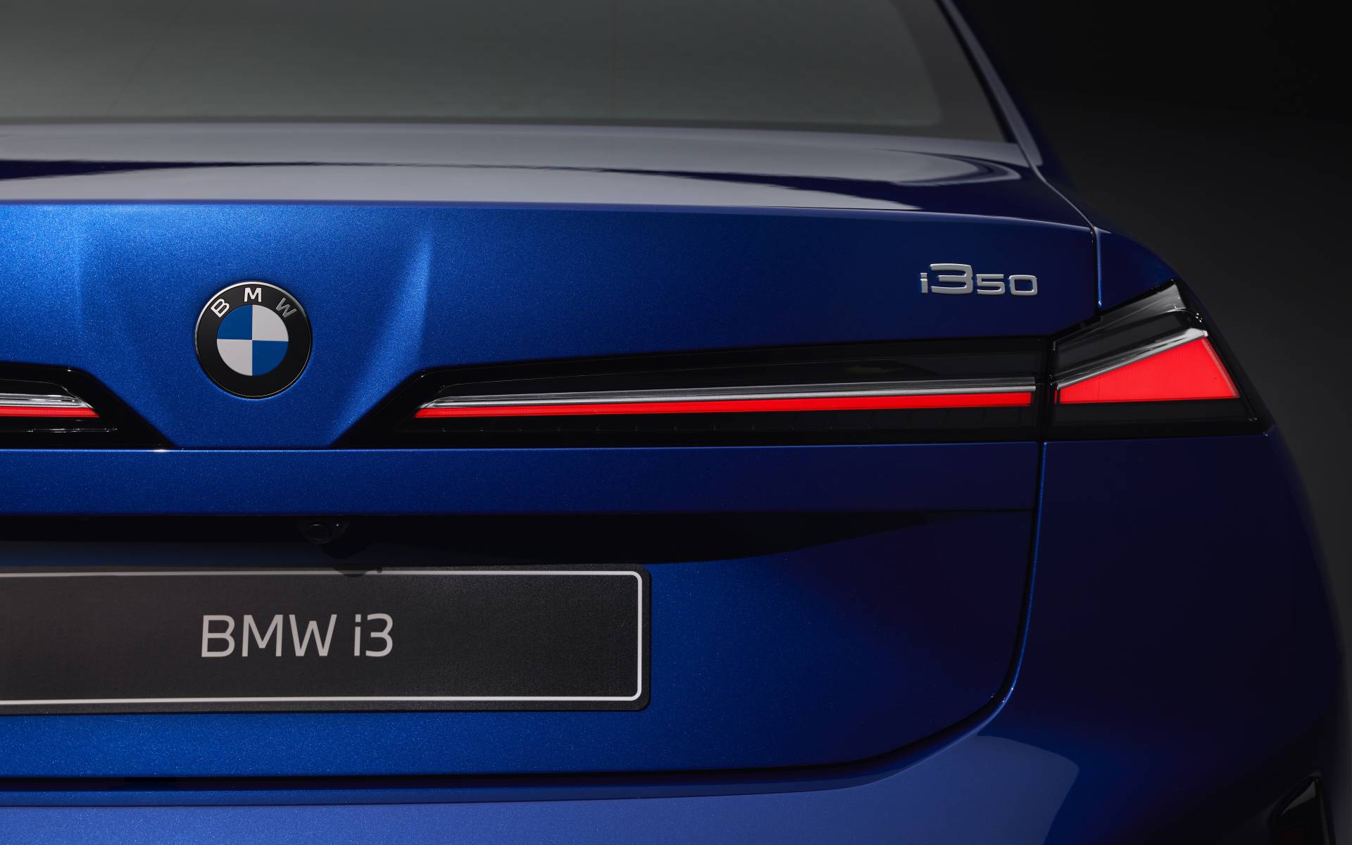 BMW i3 is Back as Proper Electric 3 Series For 2027 - 1/25