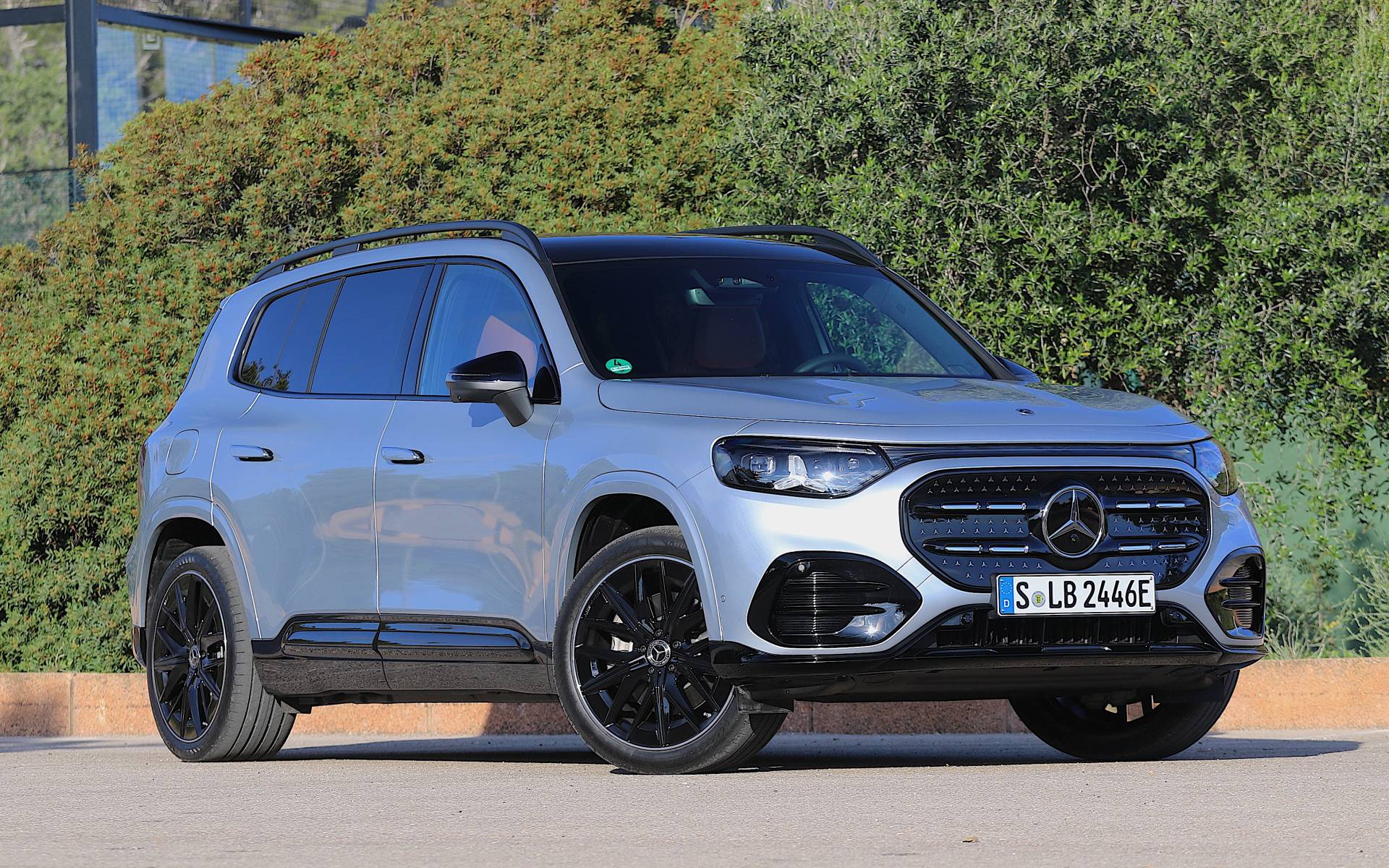2027 Mercedes-Benz GLB: Electric First - 1/25