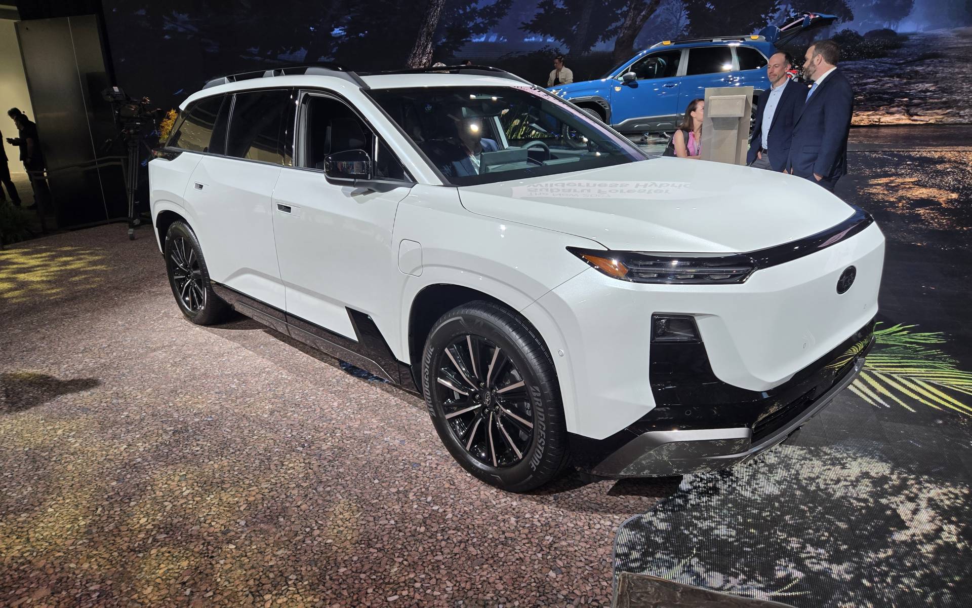 2027 Subaru Getaway is a Big New EV With a Big Asterisk - 1/21