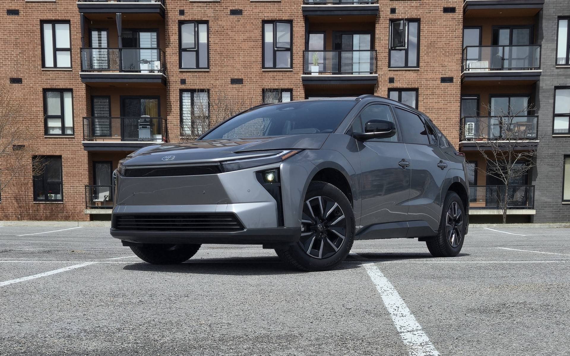 Toyota bZ 2026 : plus convaincant, si vous faites le bon choix - Guide Auto