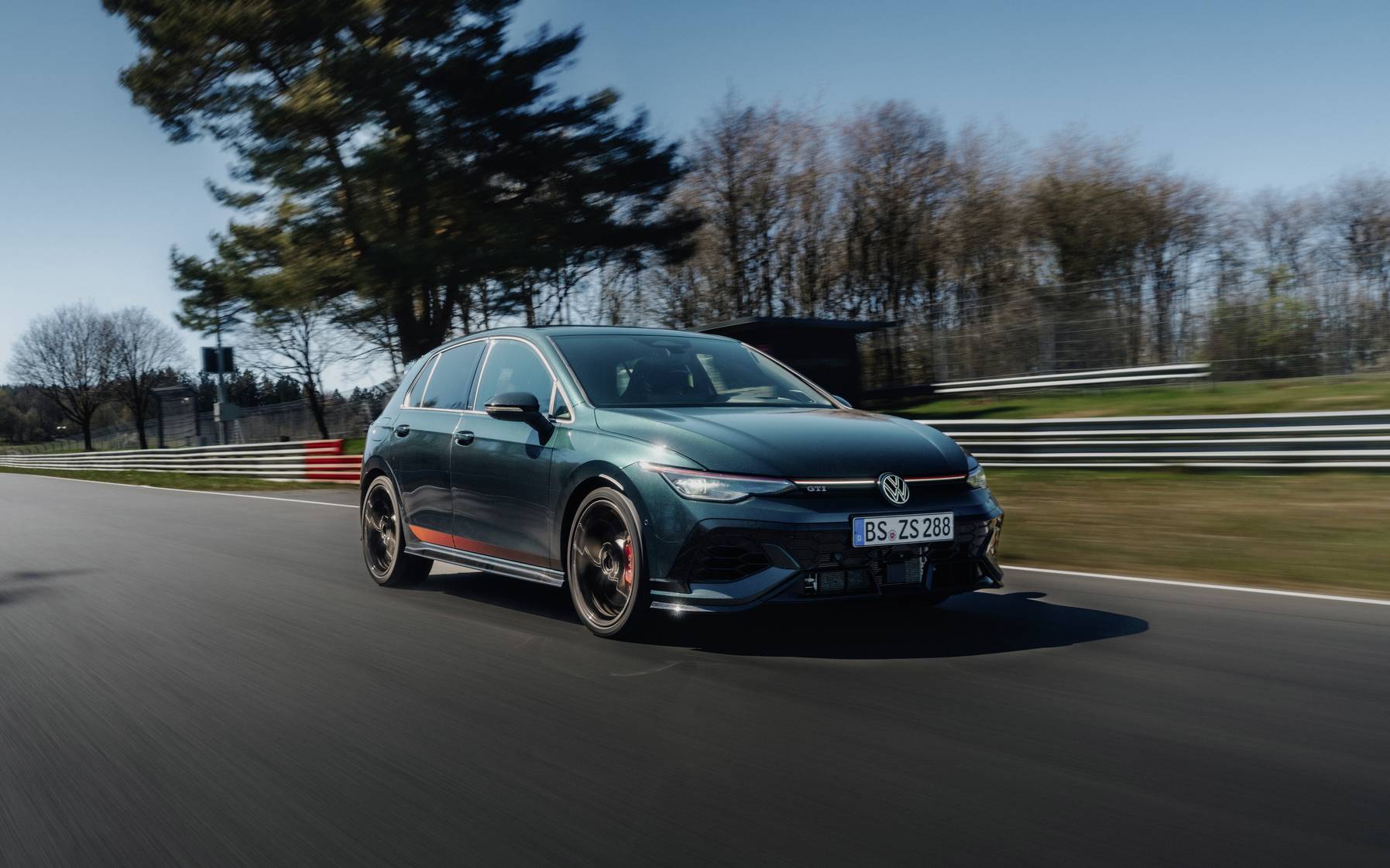 Volkswagen Takes Nürburgring Crown From Honda Civic Type R - The Car Guide
