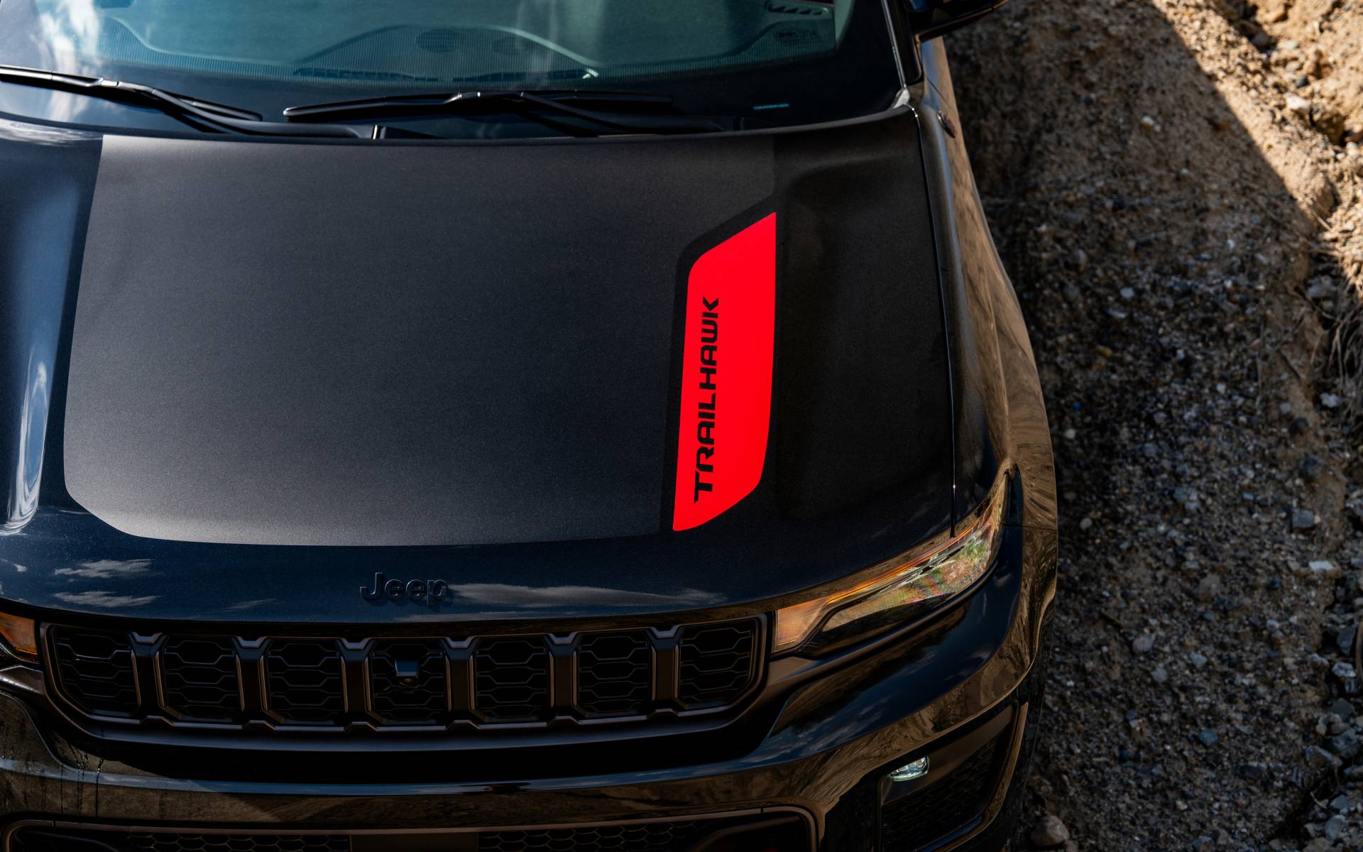 Jeep Grand Cherokee Trailhawk, Overland Both Return for 2027 - 1/11