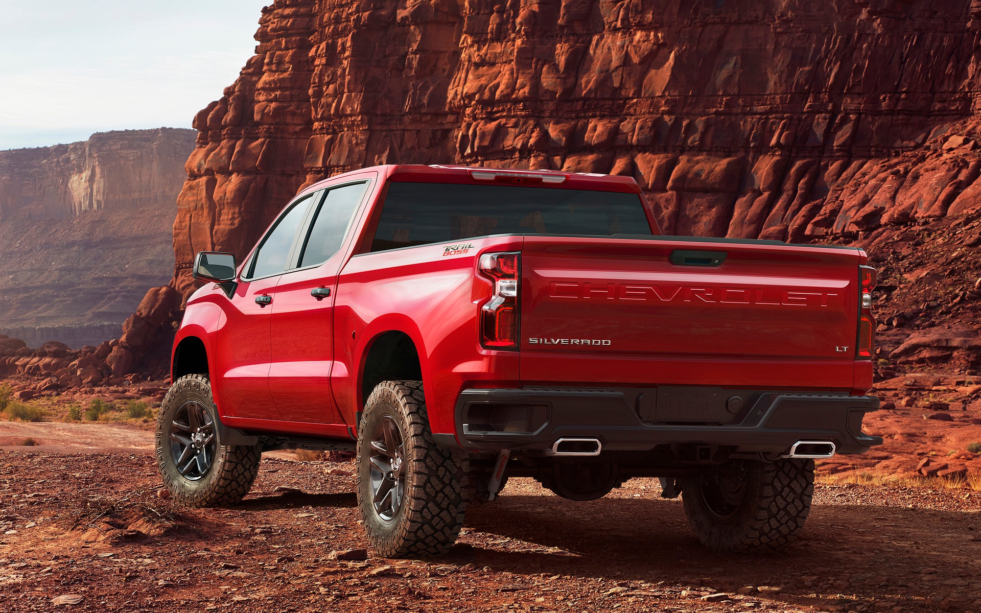 Chevrolet fête 100 ans de camions avec un tout nouveau Silverado 2019 ...
