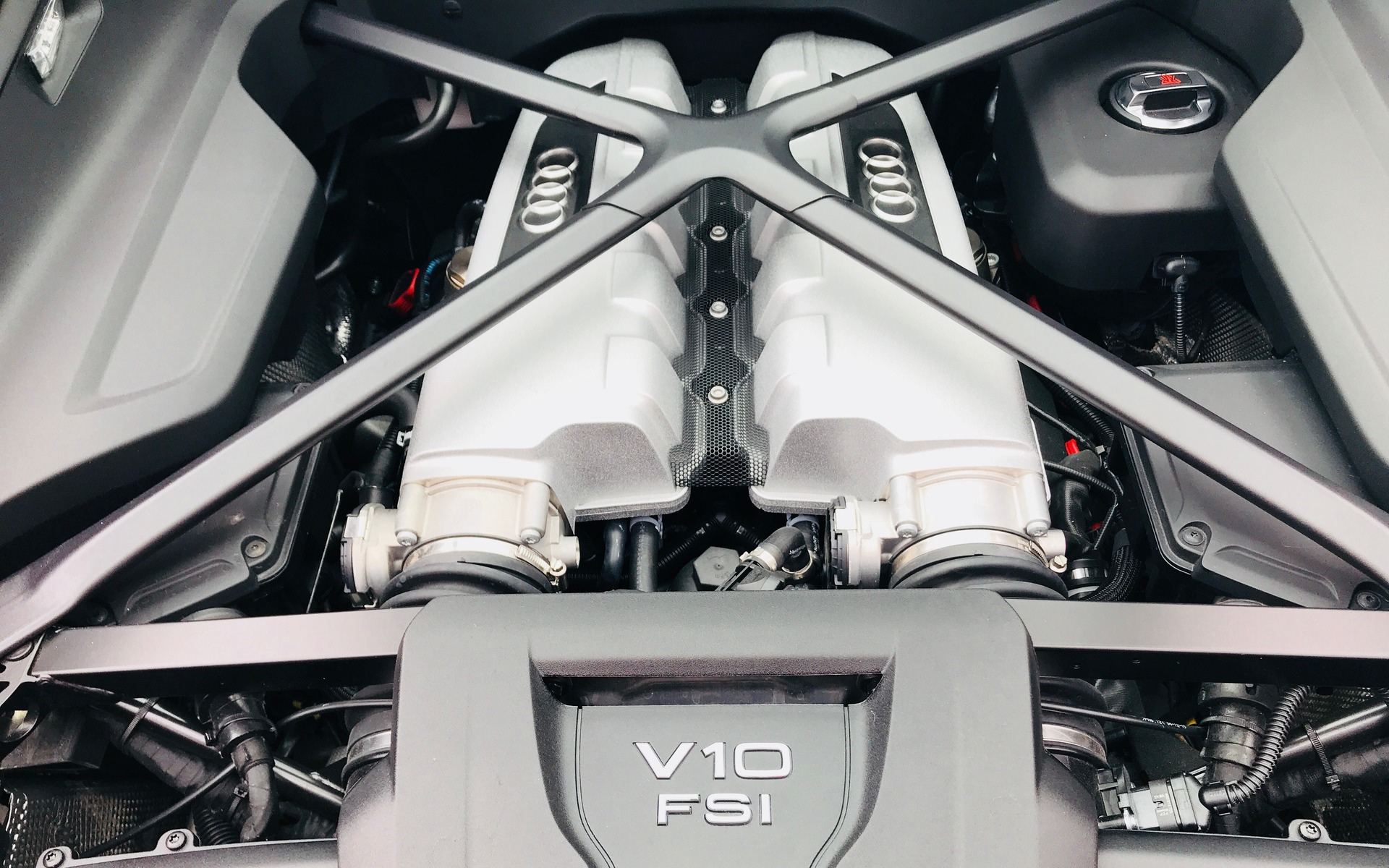 Audi R8 V10 RWS 2018 : La propulsion pour la R8 - Guide Auto