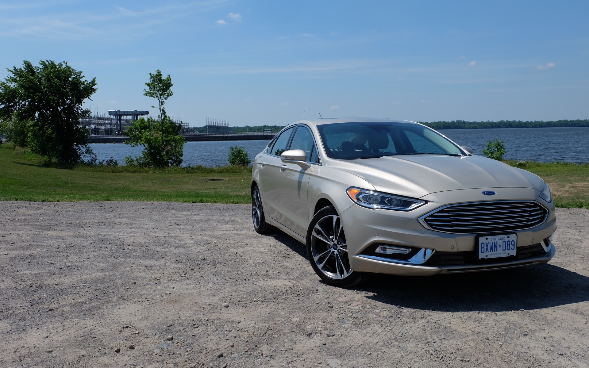 2017 Ford Fusion S Specifications - The Car Guide